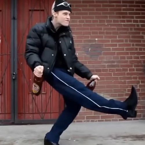 Russian Drunk Dancer🍺 (BLYAT) – rug.ninja